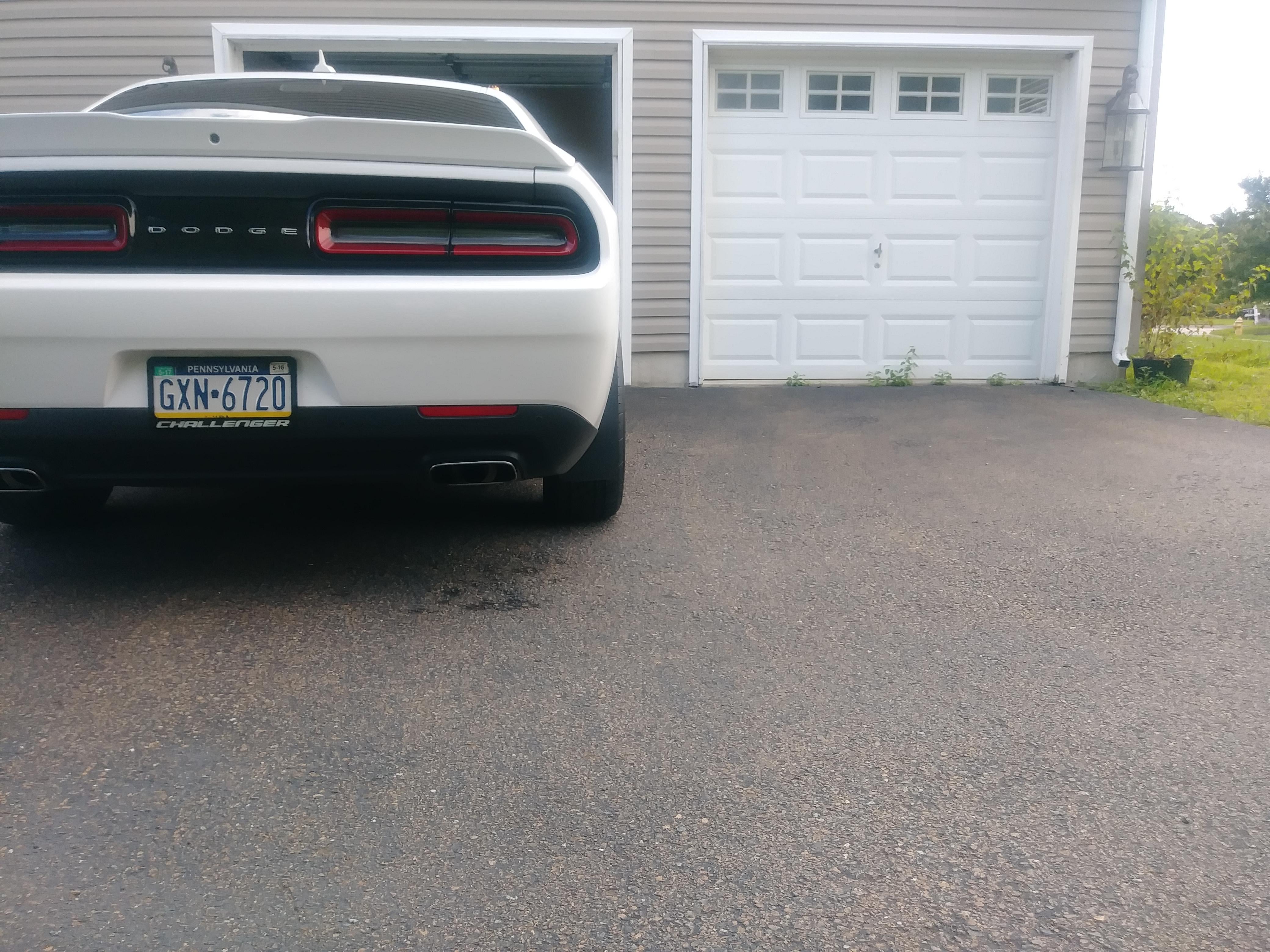 V6 RWD/AWD Dodge Challenger Tire & Wheel Specifications and ...