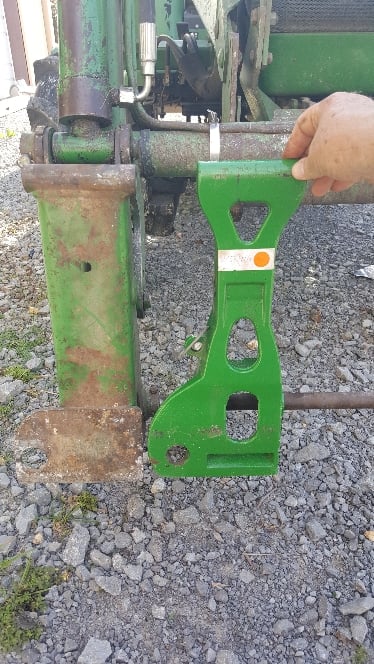 300cx loader bucket brackets | Green Tractor Talk