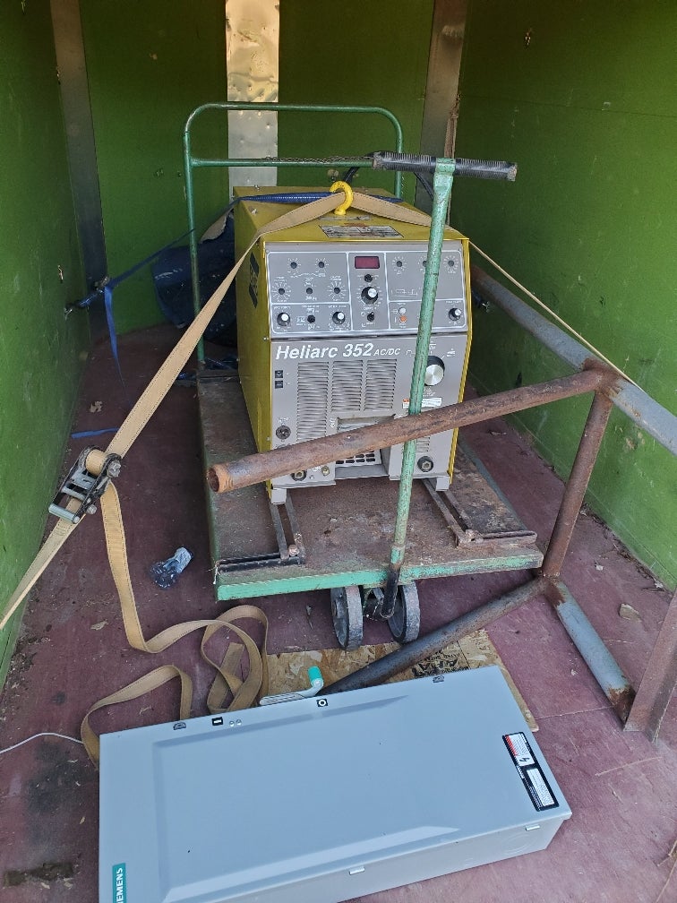ESAB Heliarc 352 tig welder | WeldingWeb - Welding Community for pros ...