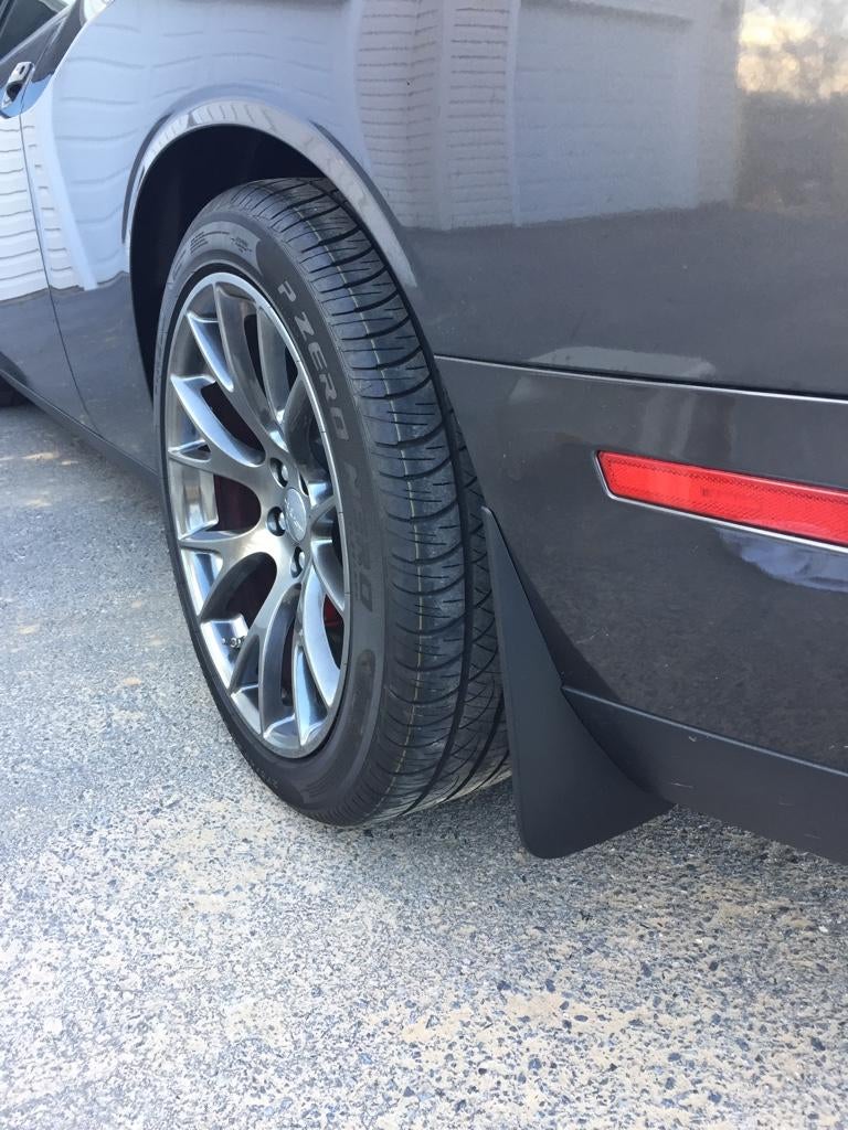 Splash guard Mopar vs ZL1 Addons | Dodge Challenger Forum