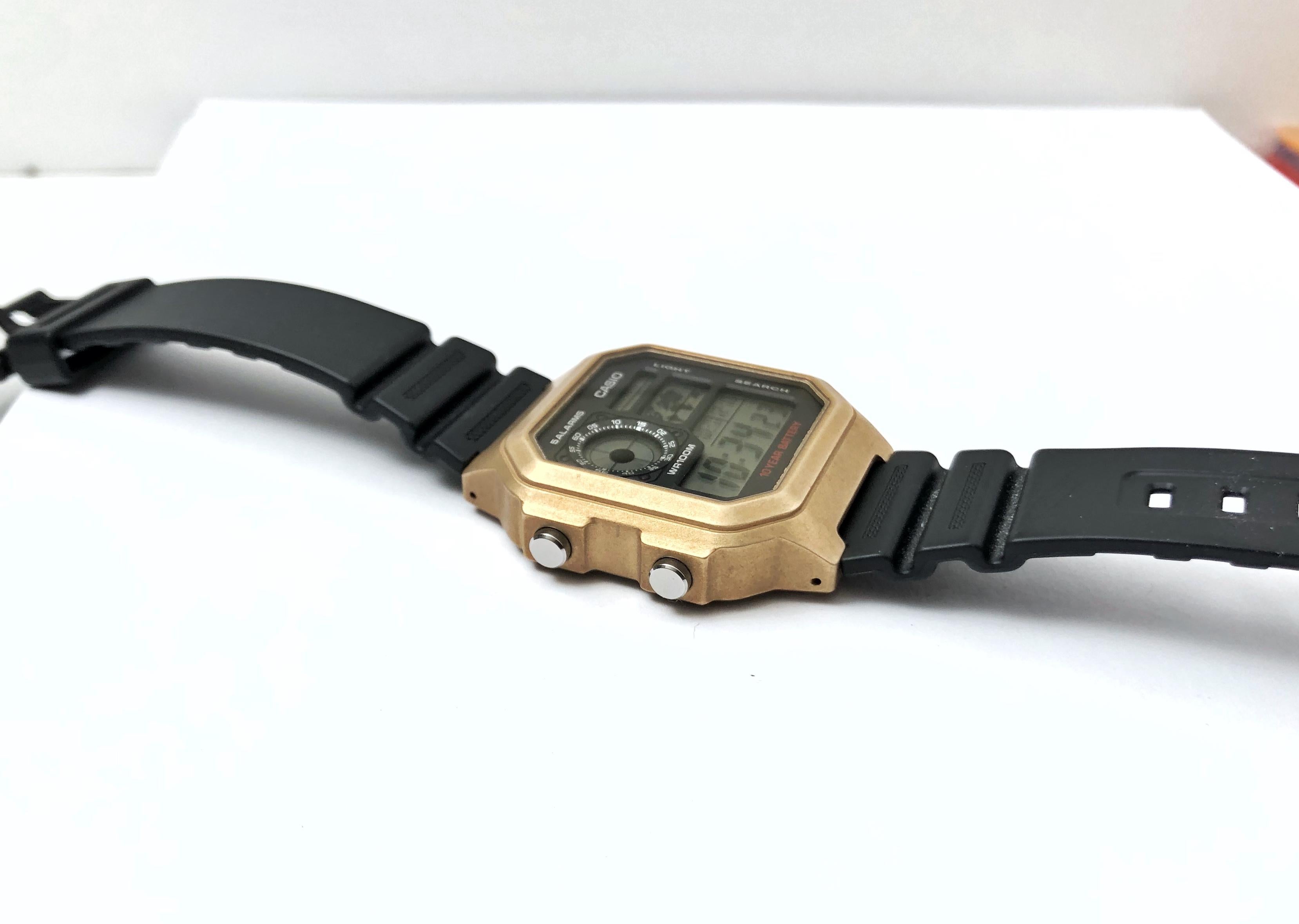 Bronze-Case World Time | WatchUSeek Watch Forums