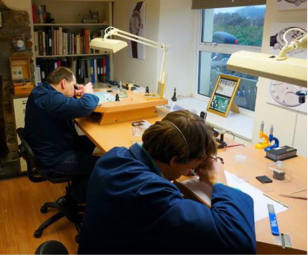 Making a Watchmaker's bench? | WatchUSeek Watch Forums