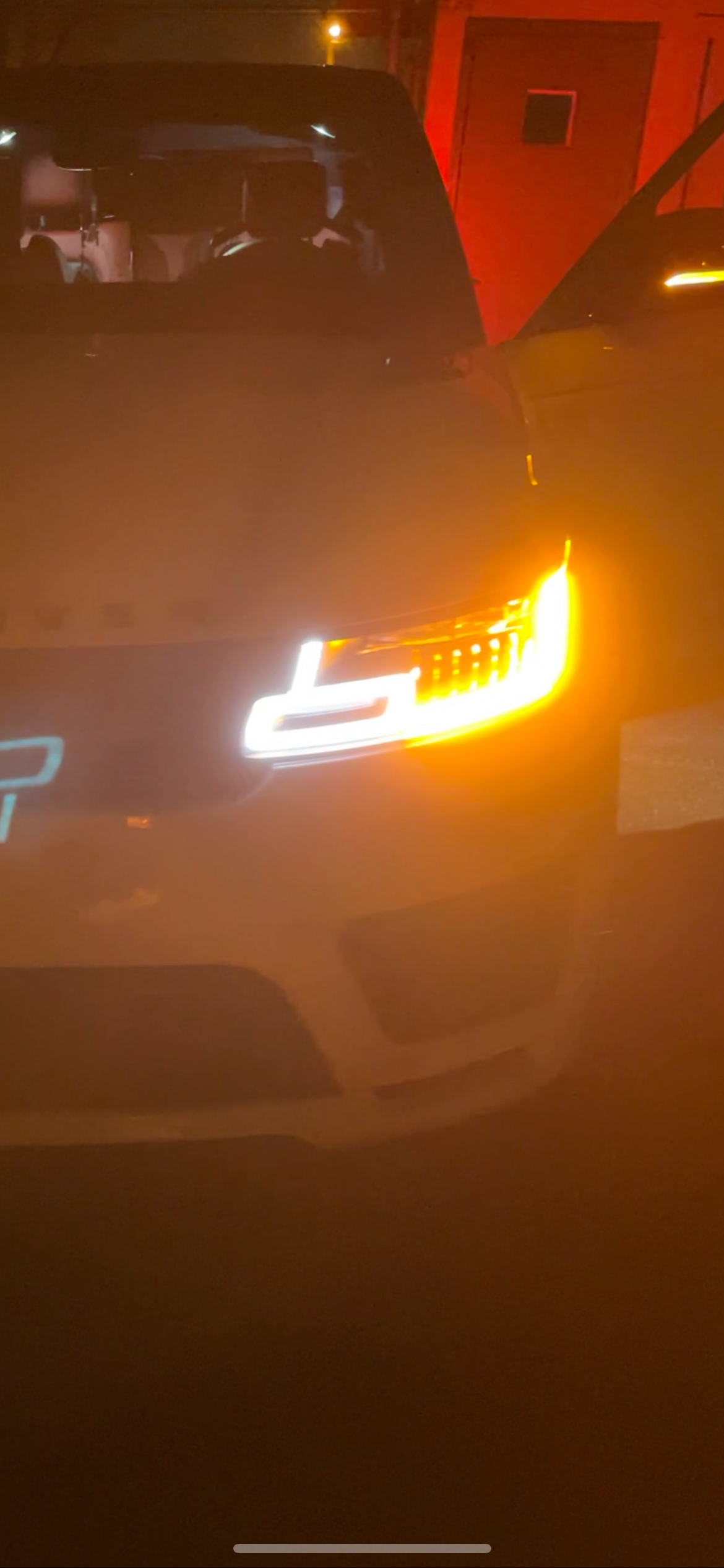 2018+ Tail Light Questions | Range Rovers Forum