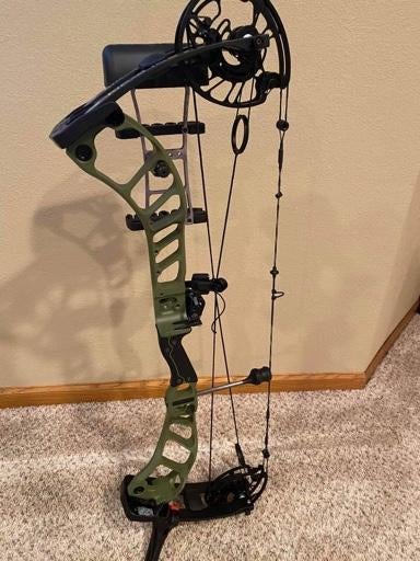 Prime 2021 Colors - Morel - Any photos of a real bow? | Page 2 ...