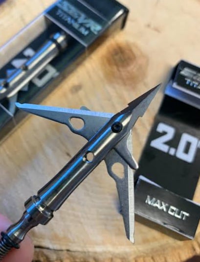 Sevr Robusta 150gr crossbow broadhead | Crossbow Nation