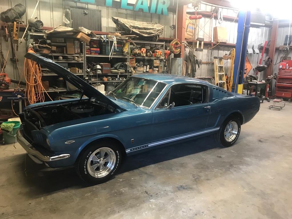 Guardsman blue on an 05B date code car? | Vintage Mustang Forums
