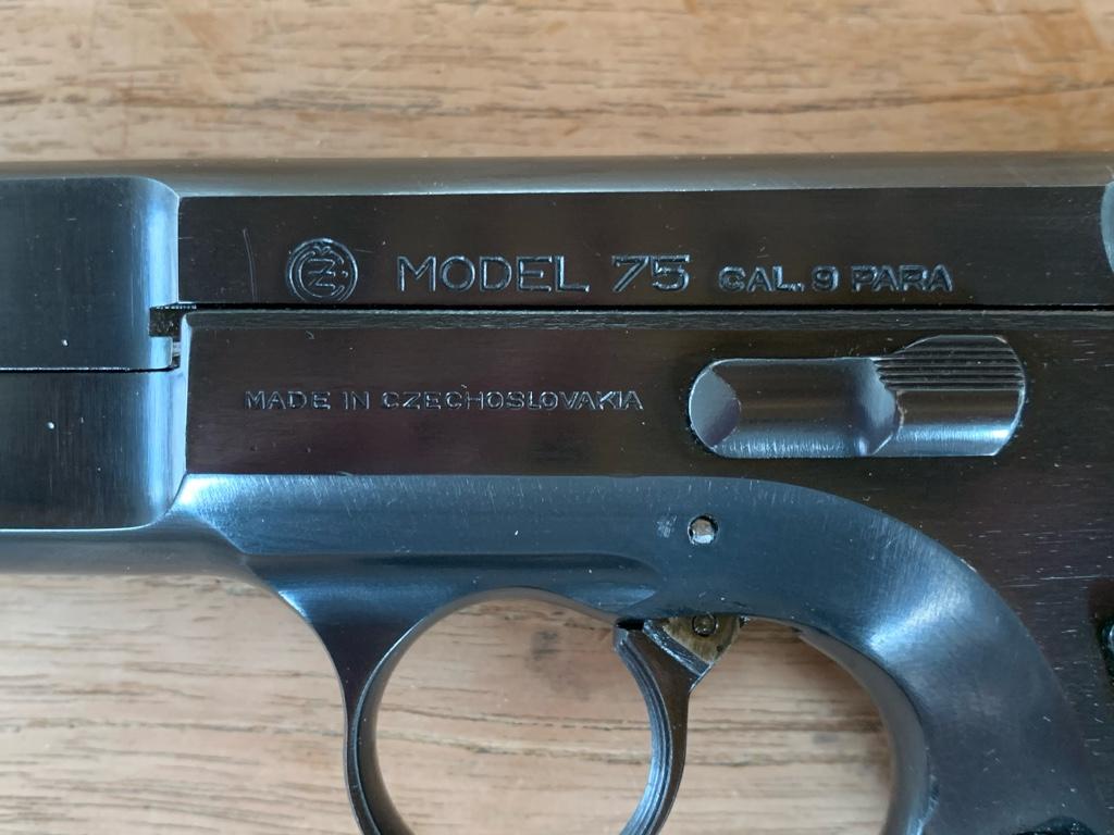 CZ 75 short rail - 1975 | Colt Forum