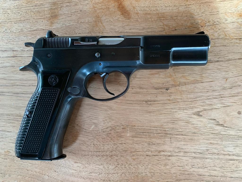 CZ 75 short rail - 1975 | Colt Forum