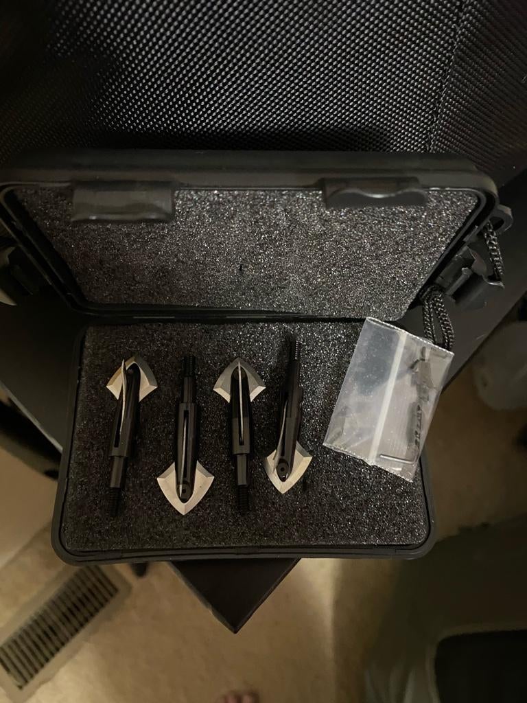 Sold - Evolutions outdoors Hyde broadheads | Archery Talk Forum