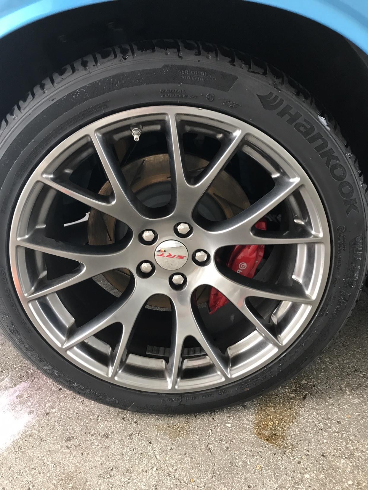 Looking for OEM Matte Vapor 5 Spoke factory Hellcat Rims | SRT Hellcat ...