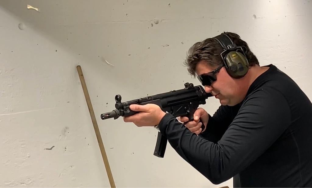 Fun with MP5s | HKPRO Forums