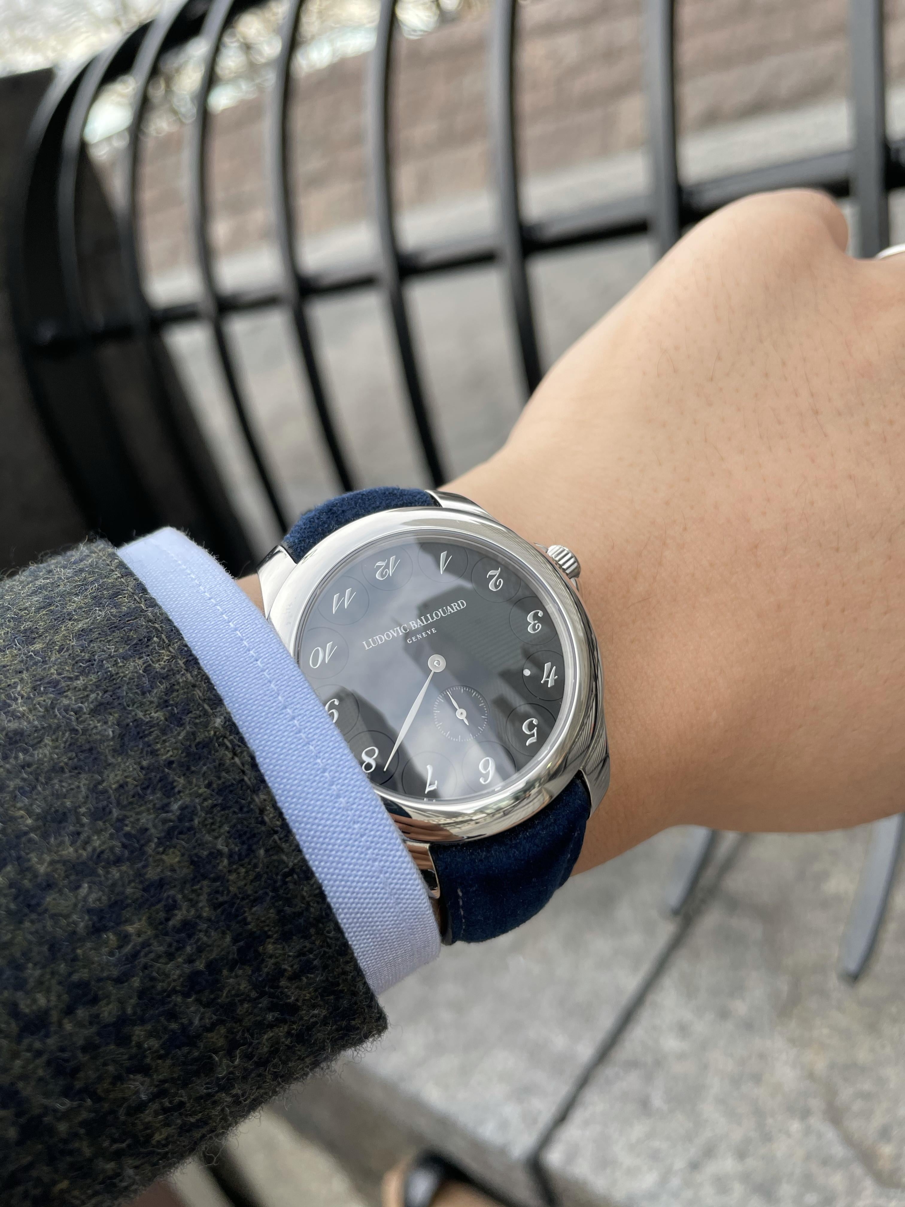 Two hands only - no date, no seconds | Page 2 | WatchUSeek Watch Forums