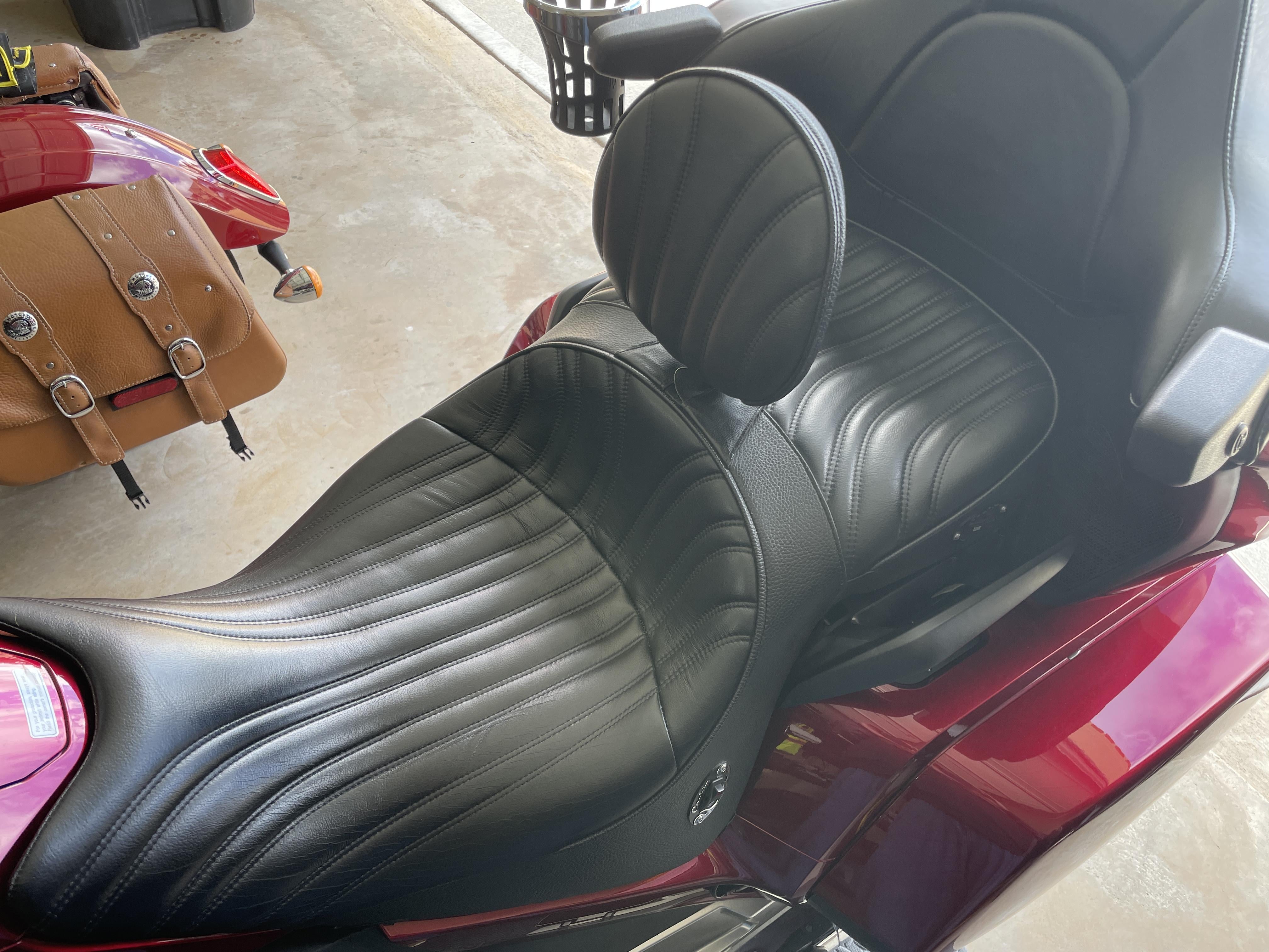 HELP--Seat Recommendations For Seat 2018 Goldwing Tour | GL1800Riders ...