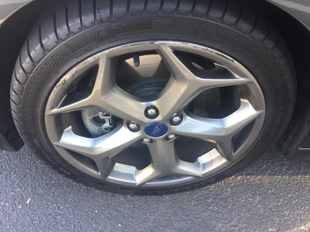 18” OEM Focus ST Snowflakes | Focus Fanatics Forum