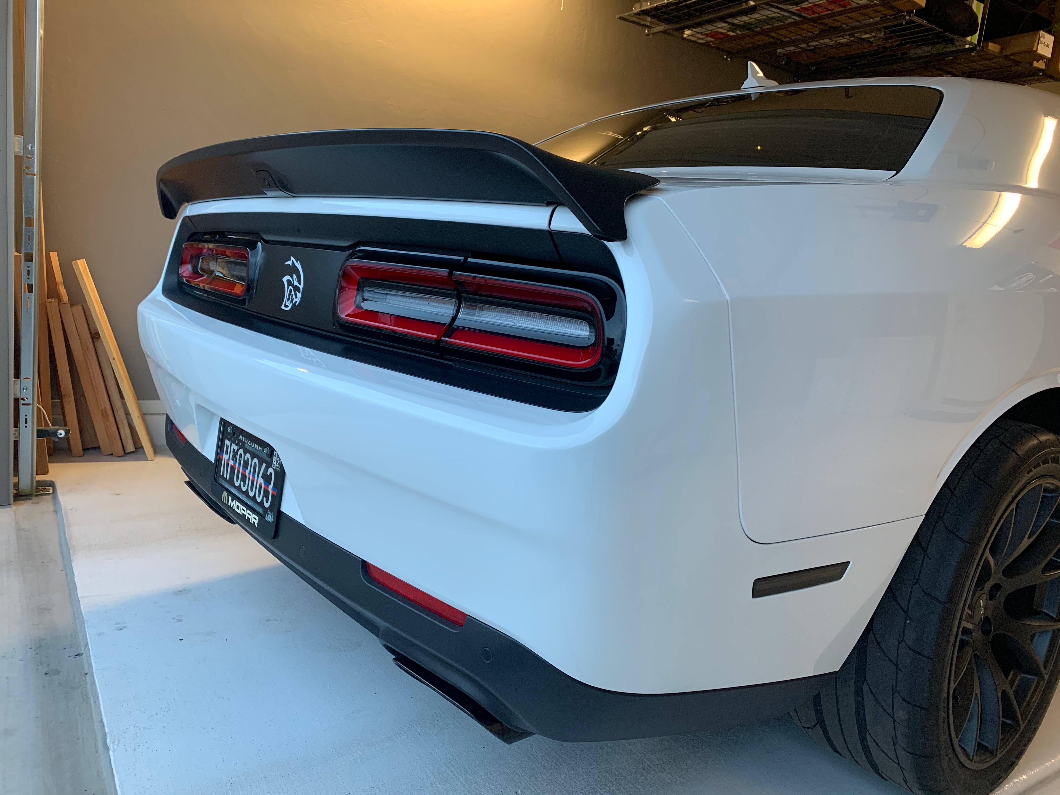 SRT Spoiler or Standard Spoiler? | Dodge Challenger Forum