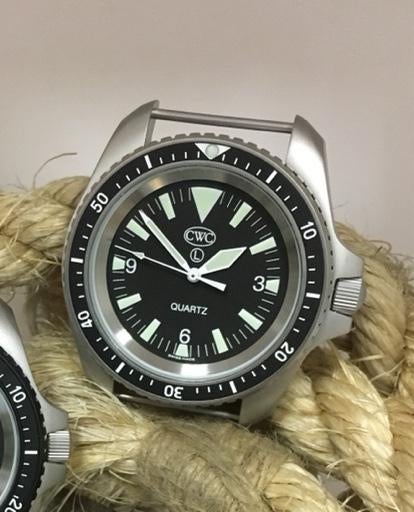 Is this the best quartz diver? | WatchUSeek Watch Forums