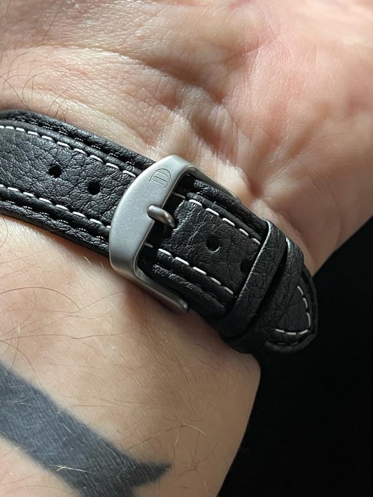 Leather Strap Back Flap | WatchUSeek Watch Forums