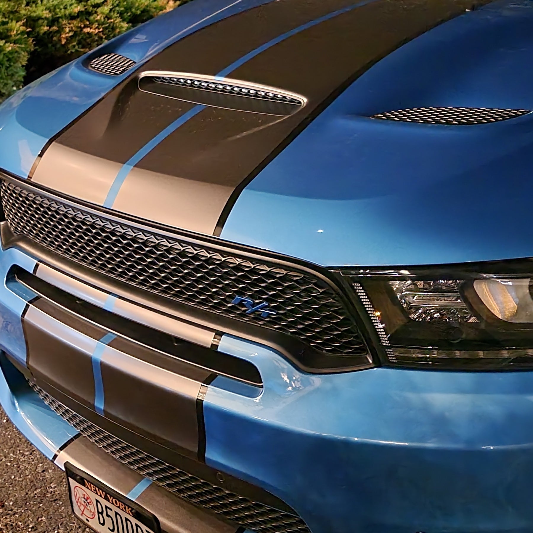 Pictures Wanted: Octane Red with Stripes... | Dodge Durango Forum