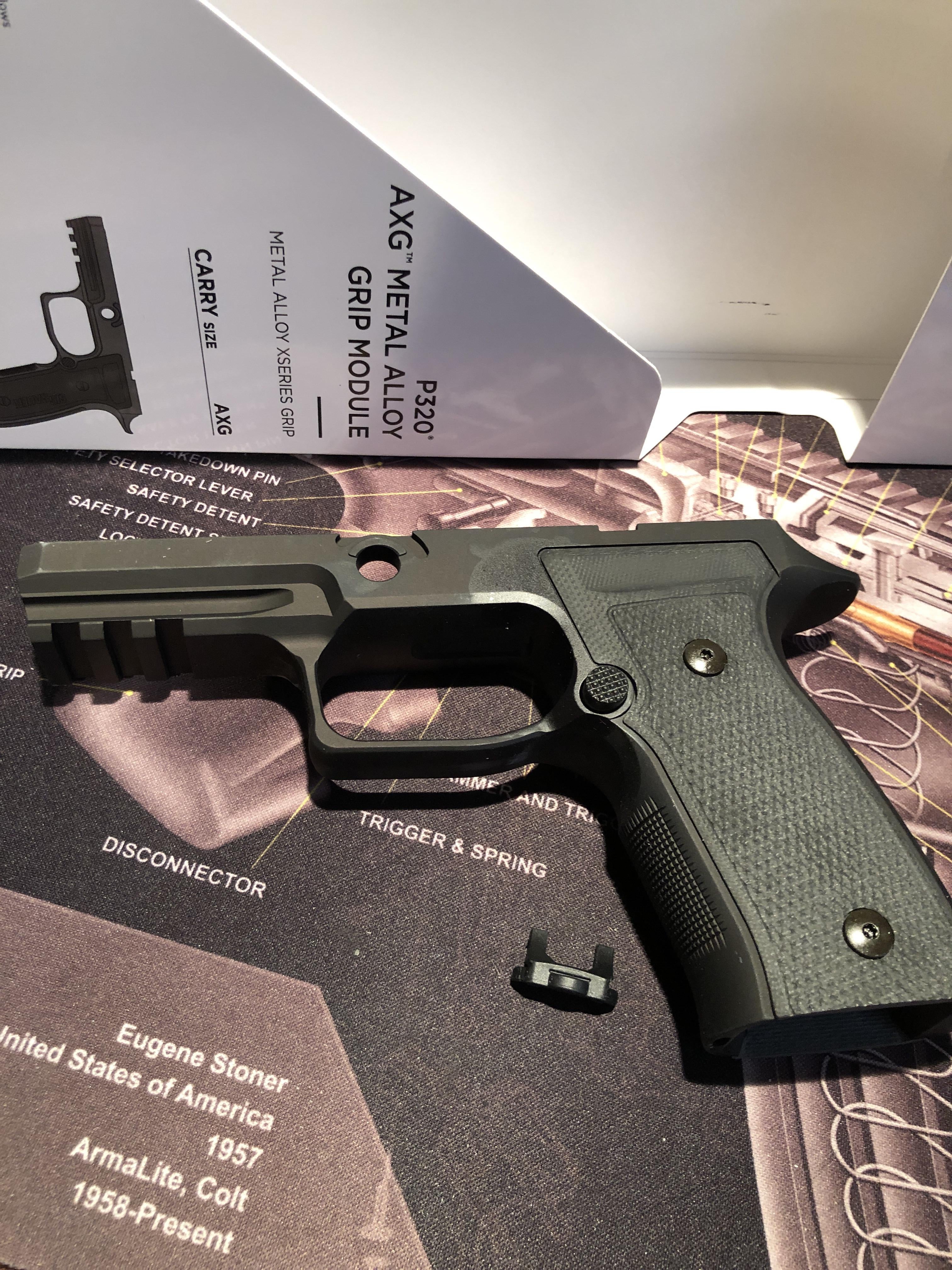 AXG grip or Icarus grip | SIG Talk