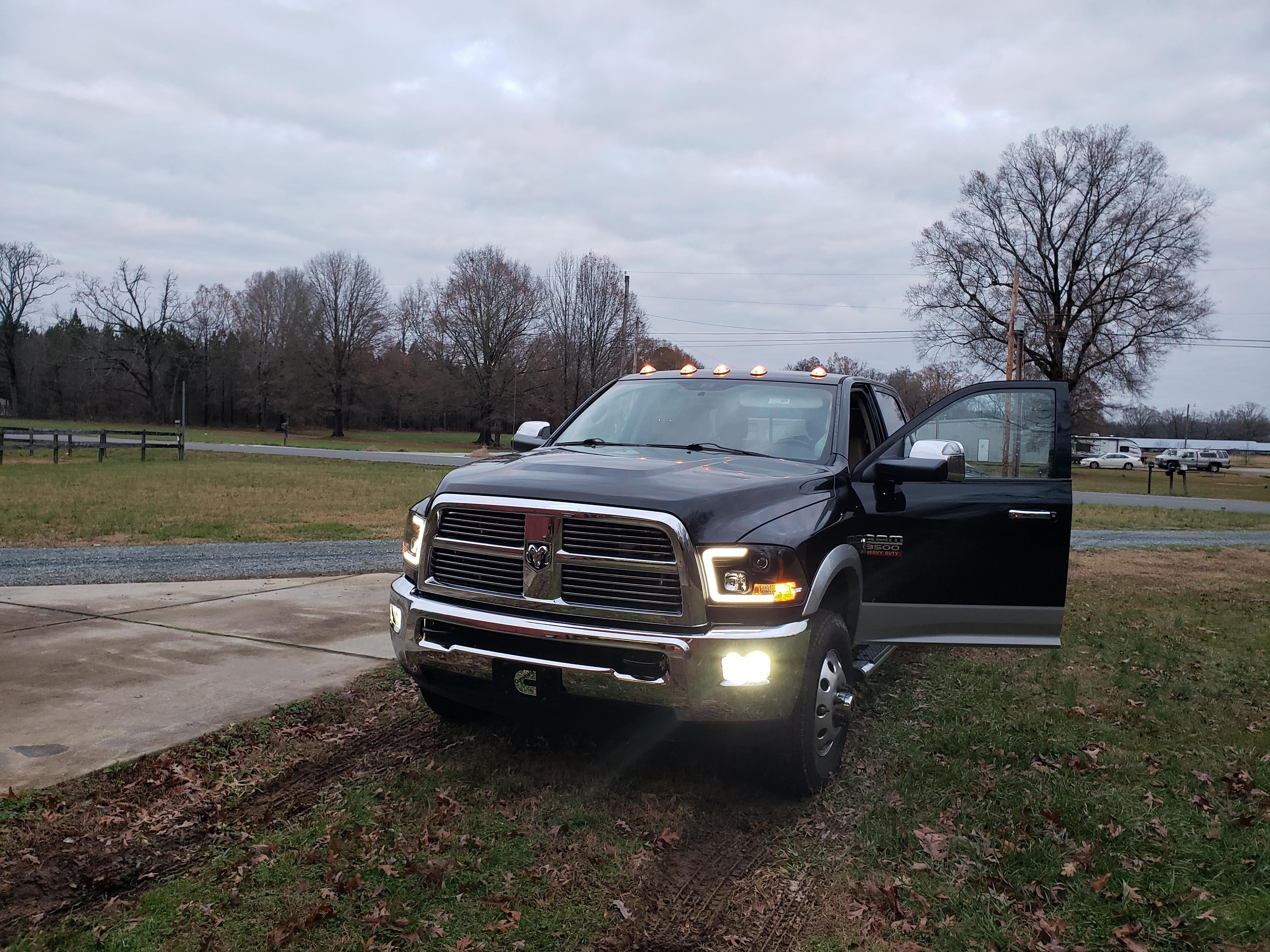 4th gen Dually! Lets see those DRW pics. | Page 34 | Cummins Diesel Forum