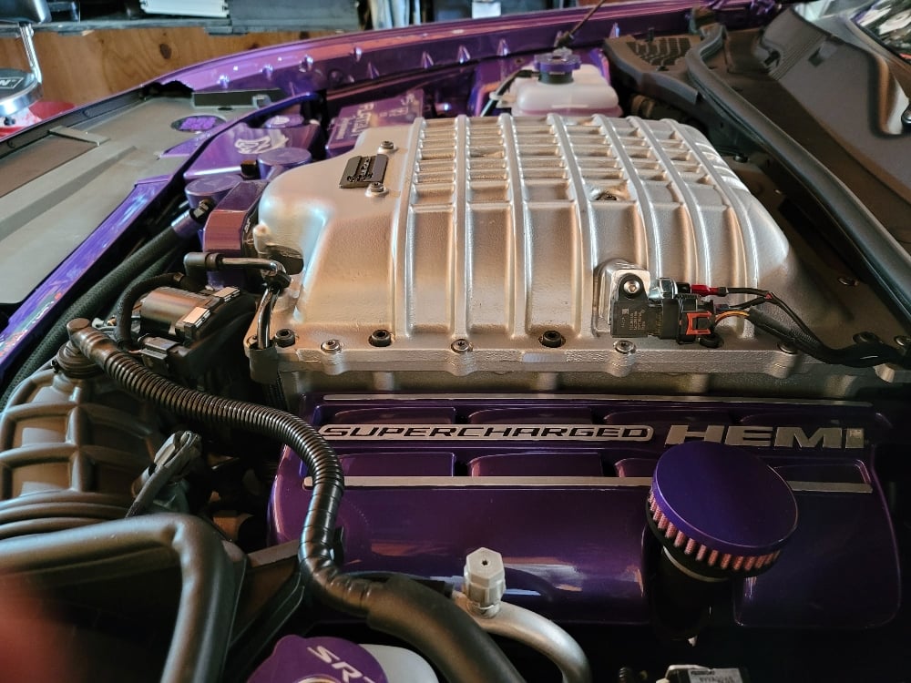 Color of Valve Covers | SRT Hellcat Forum