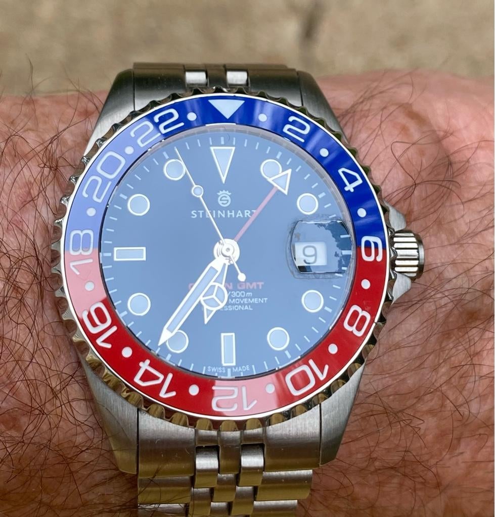 Changing GMT Bezel inserts Aluminum to Ceramic | WatchUSeek Watch Forums