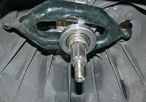 Need Help!!! Clutch Fork Install NV4500 | Cummins Diesel Forum