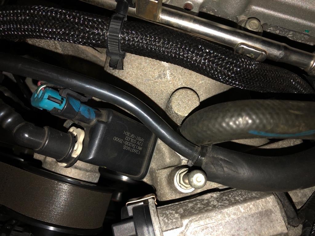 Vacuum hose | Cadillac CTS-V Forum