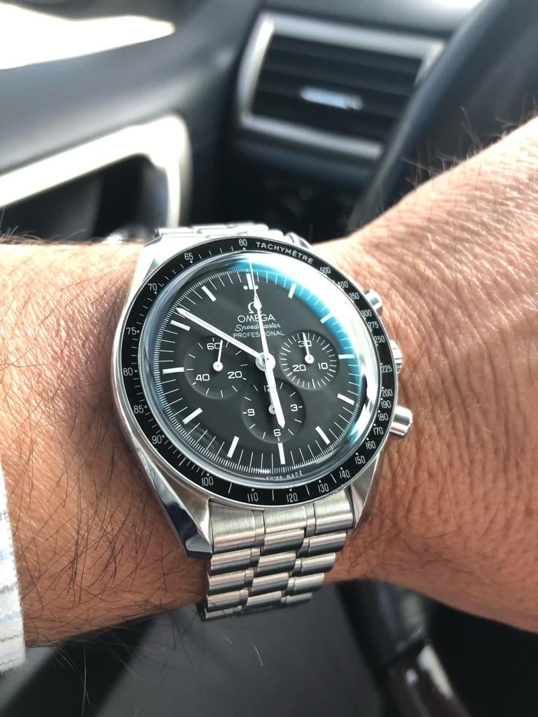 2021 Speedmaster Pro Bracelet vs Previous Generation Speedmaster Pro ...