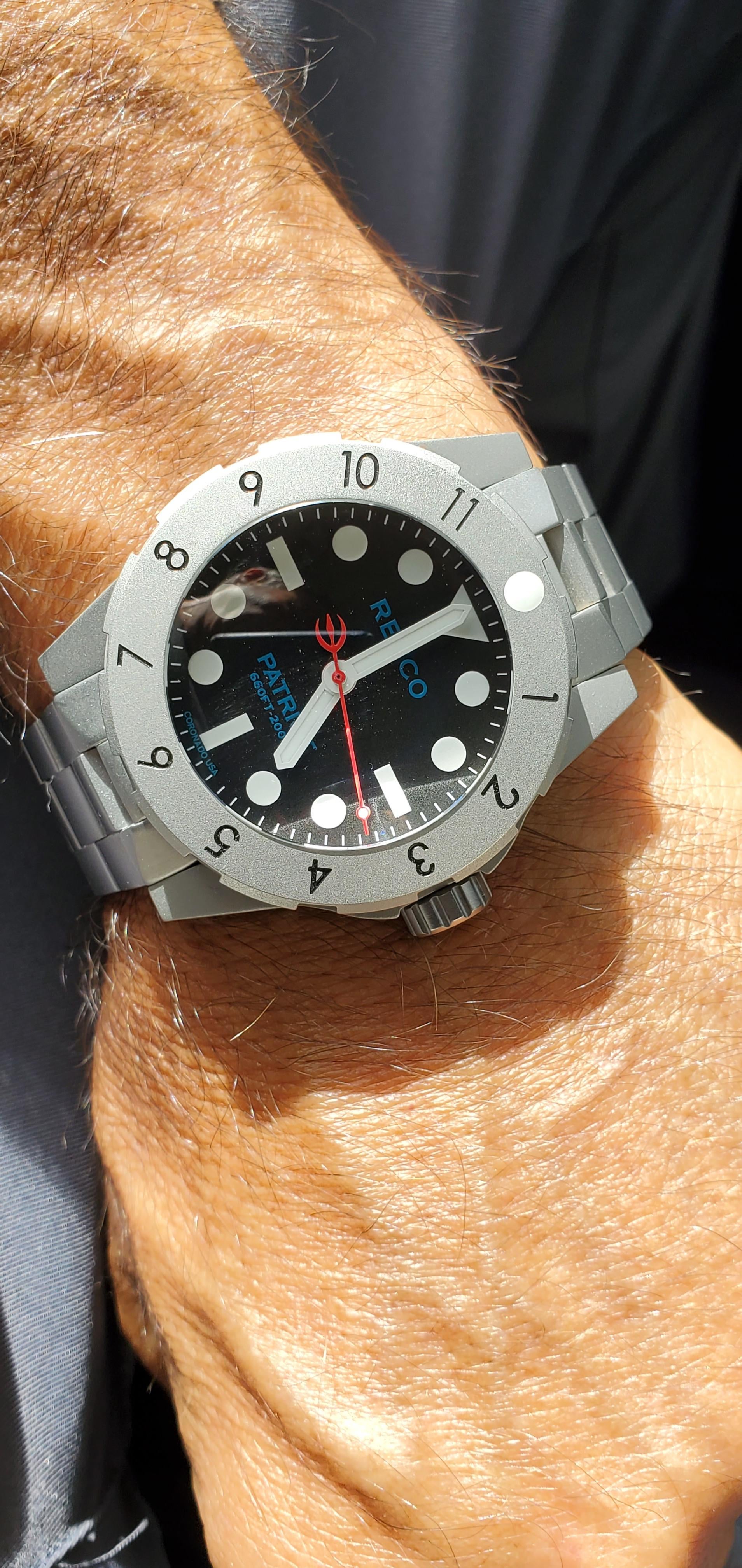 SOLD>>>Resco Patriot, mint Gen. 1 Stainless red, white & blue model ...