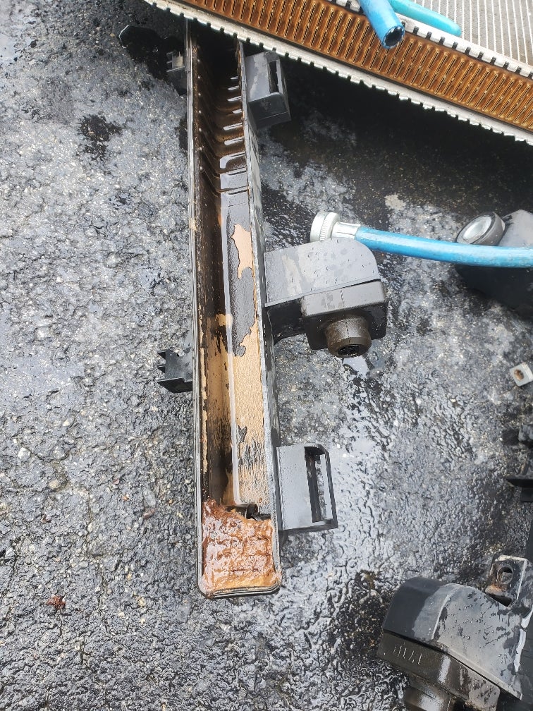 Radiator hoses Coolant system problem | DODGE RAM FORUM