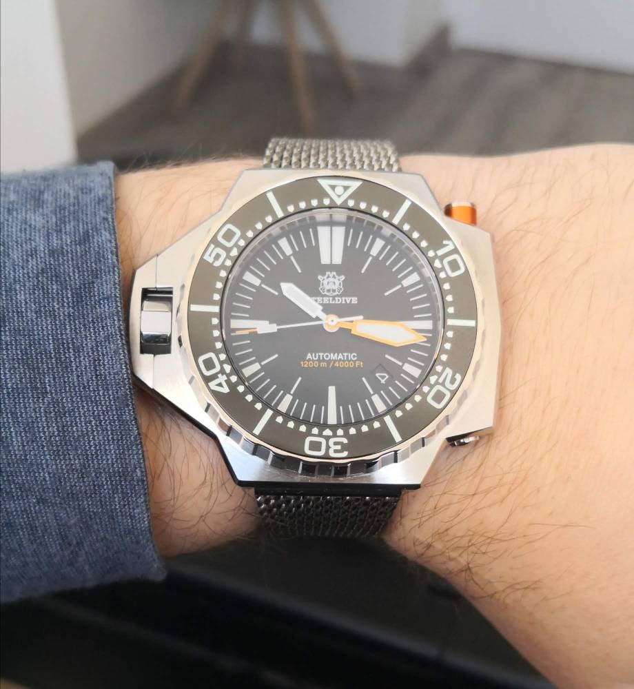 Show your affordables with no or tiny lugs | WatchUSeek Watch Forums