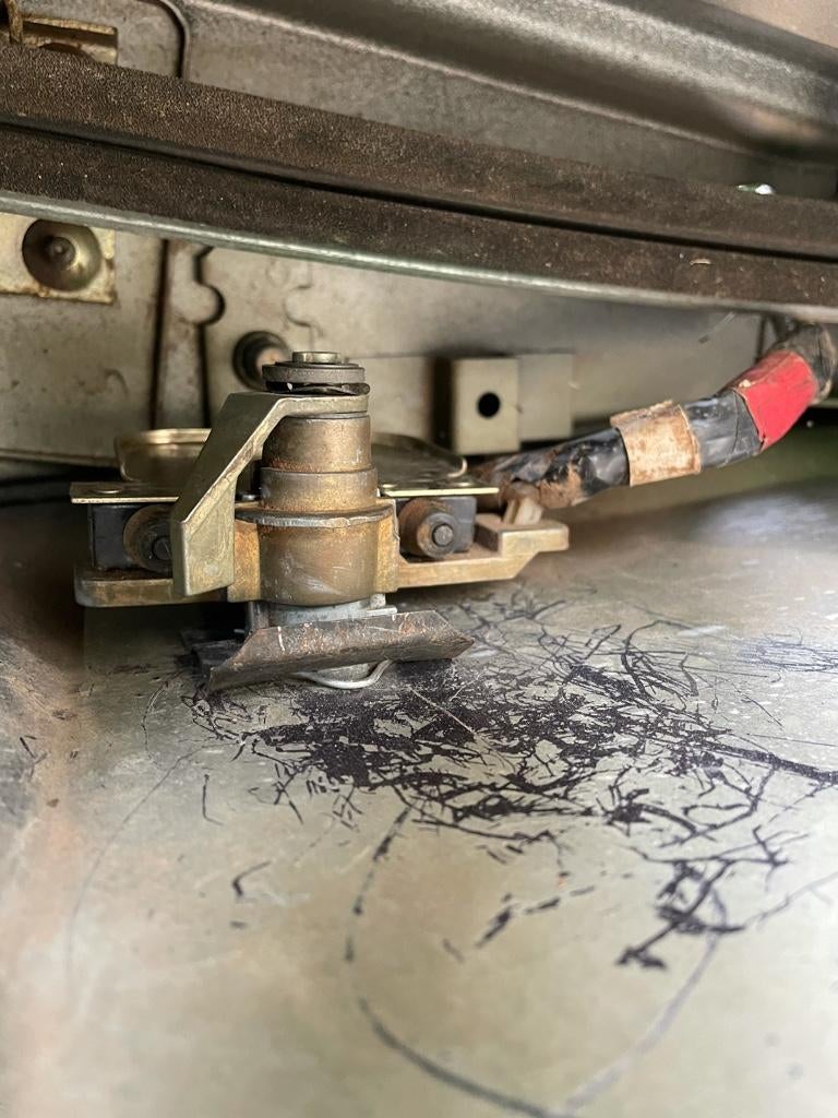 Tailgate Key Window Switch | Bronco Forum - Full Size Ford Bronco Forum