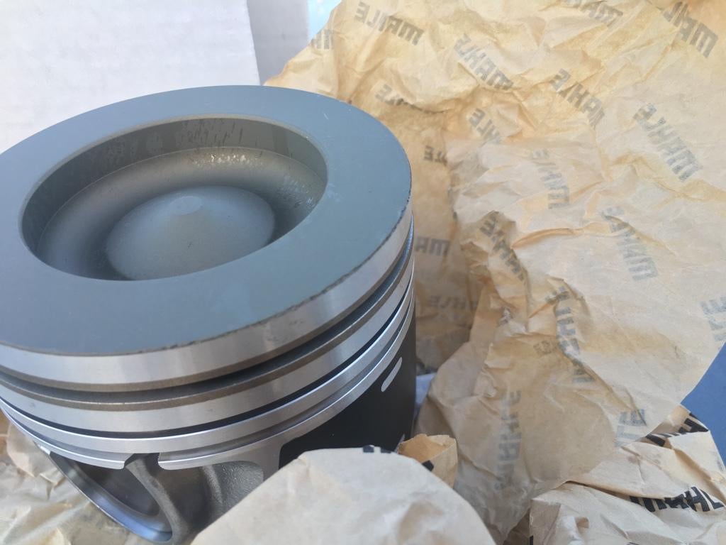 6.4L pistons | Ford Powerstroke Diesel Forum