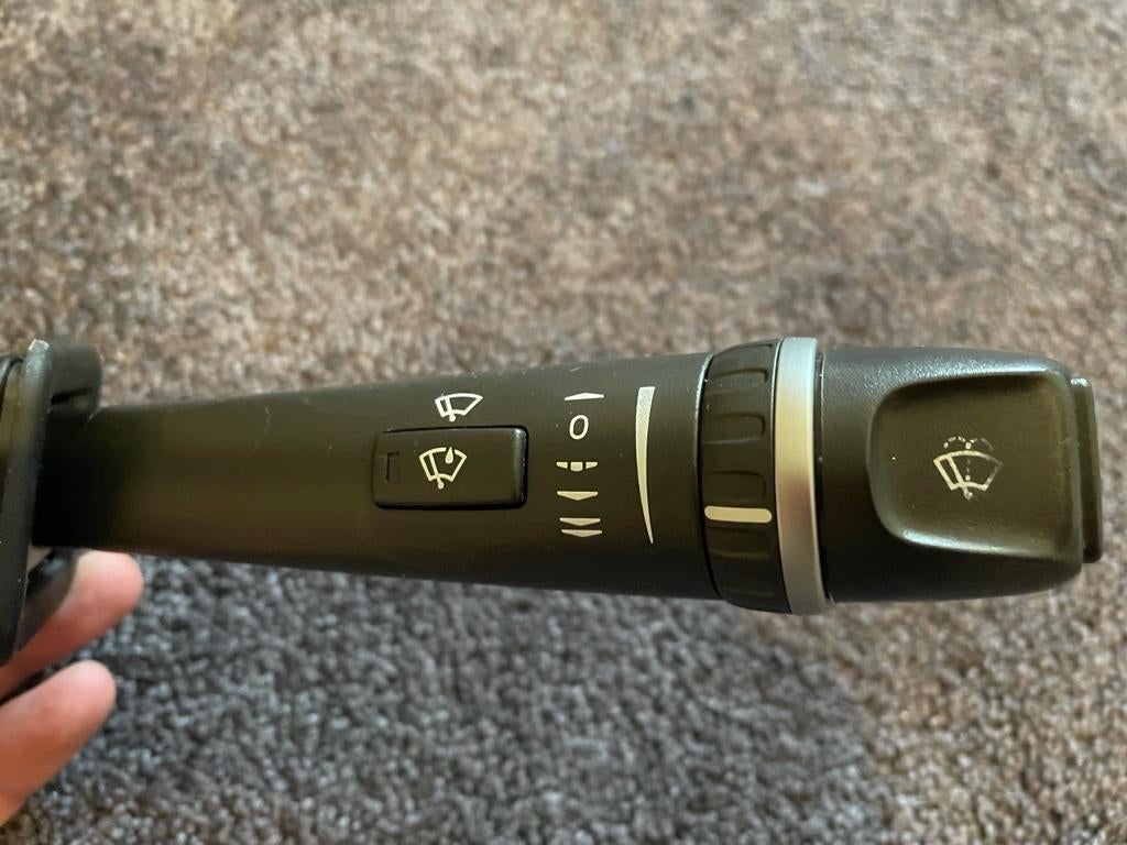 05-06 s60 silver trimmed wiper/blinker stalks and vol./cruise ...