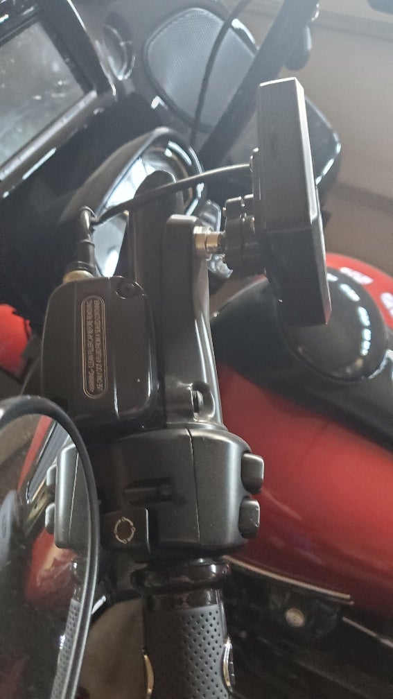 Powervision mount for 1.5" bars. | Road Glide