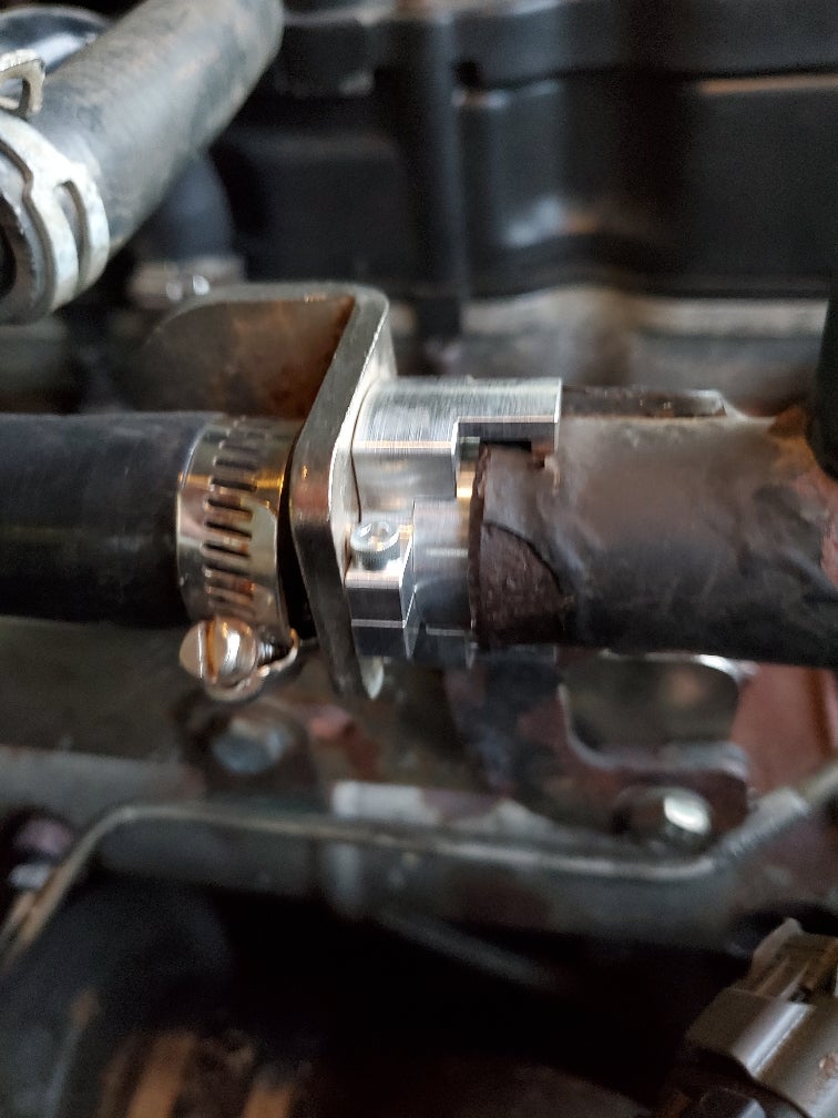 Cummins Engine Diagram Coolant Leak Coolant Leak From Reserv