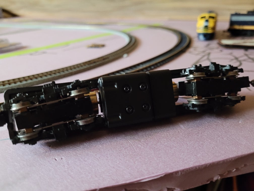 Athearn Genesis Motor Mount and superglue | Model Train Forum