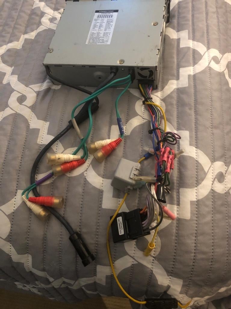 WTB: Vintage (Think late 80s-mid 90s) Head Unit | DIYMobileAudio.com ...