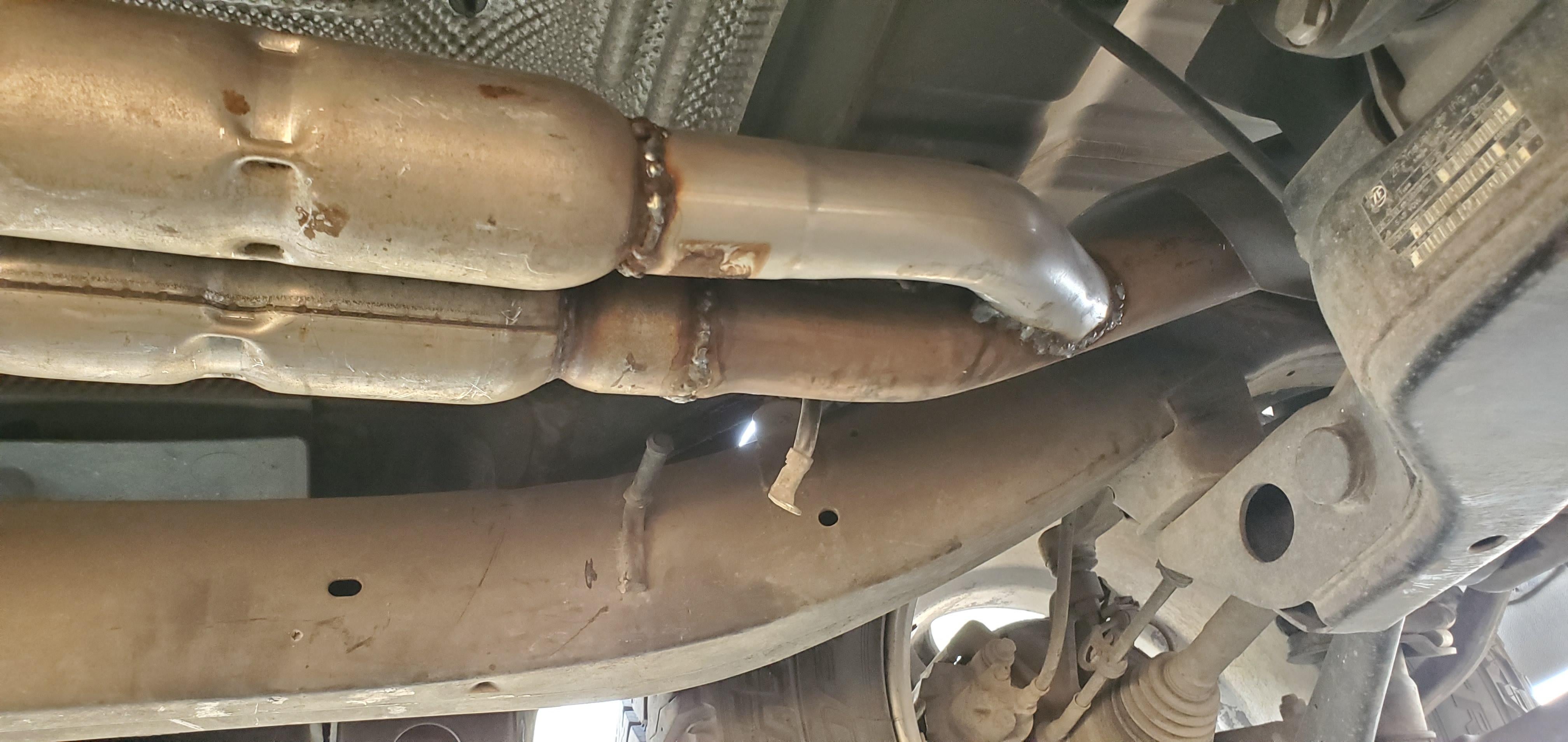 Difference between ML320 and ML500 mufflers | Mercedes-Benz Forum