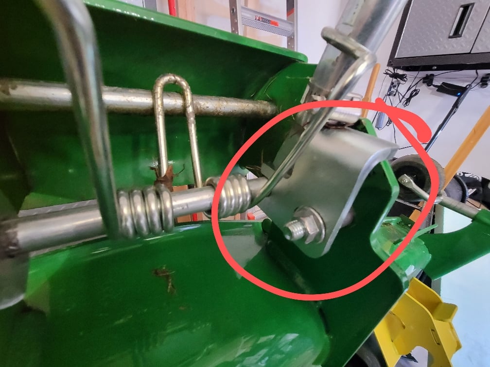 1025R Mower deck removal | Green Tractor Talk