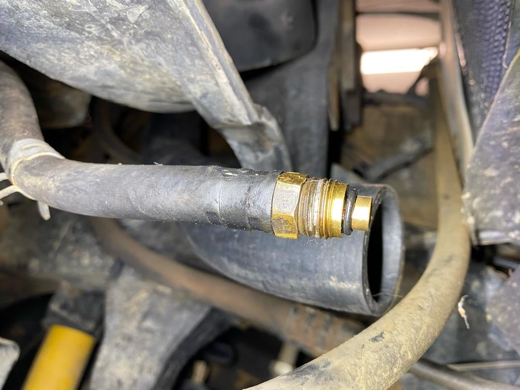 Mopar Radiator - Quick Disconnects? | Jeep Enthusiast Forums