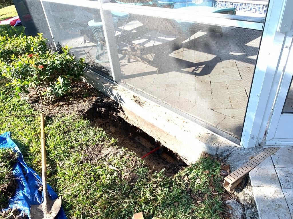 Pool cage footer is moving | DIY Home Improvement Forum