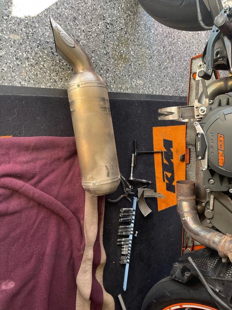 RC8R exhaust | KTM Forums