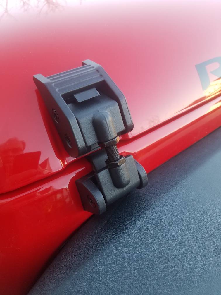 Hood flutter | Jeep Wrangler Forum