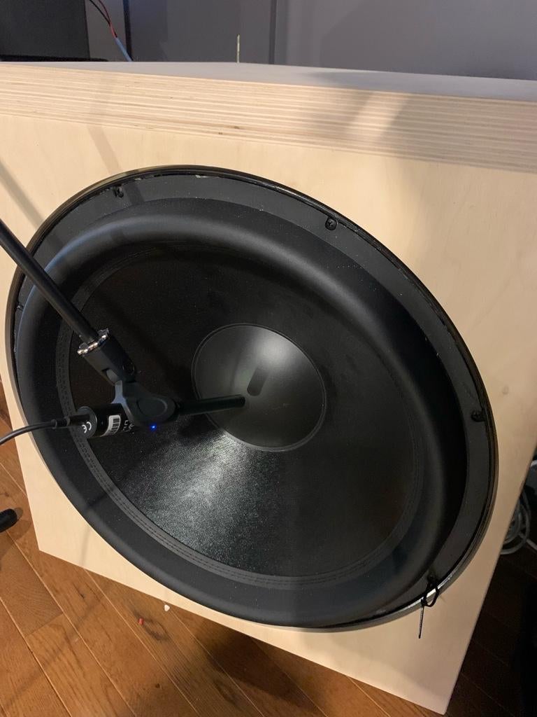 Reduce amp hum - grounding between equipment | AVS Forum