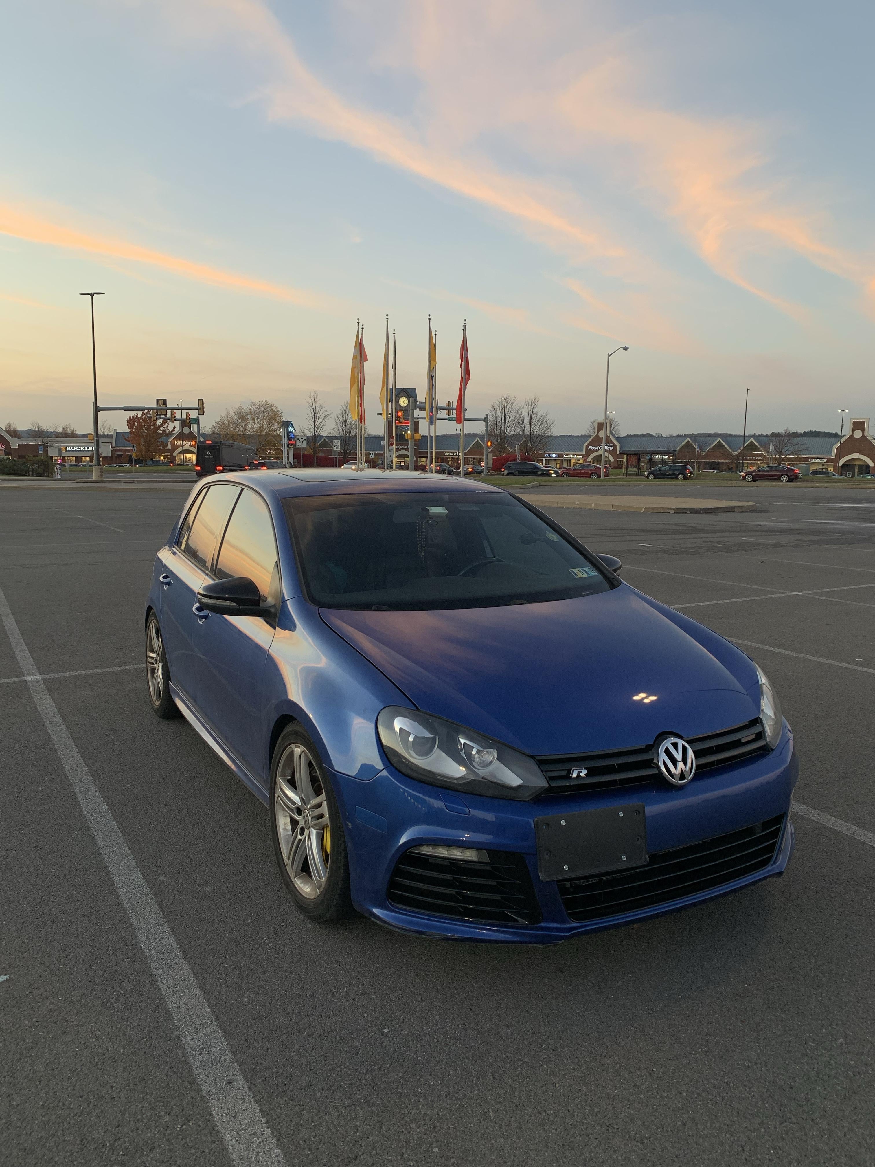 2012 VW Golf R Rising Blue 4 Door 76k Miles | VW Vortex - Volkswagen Forum