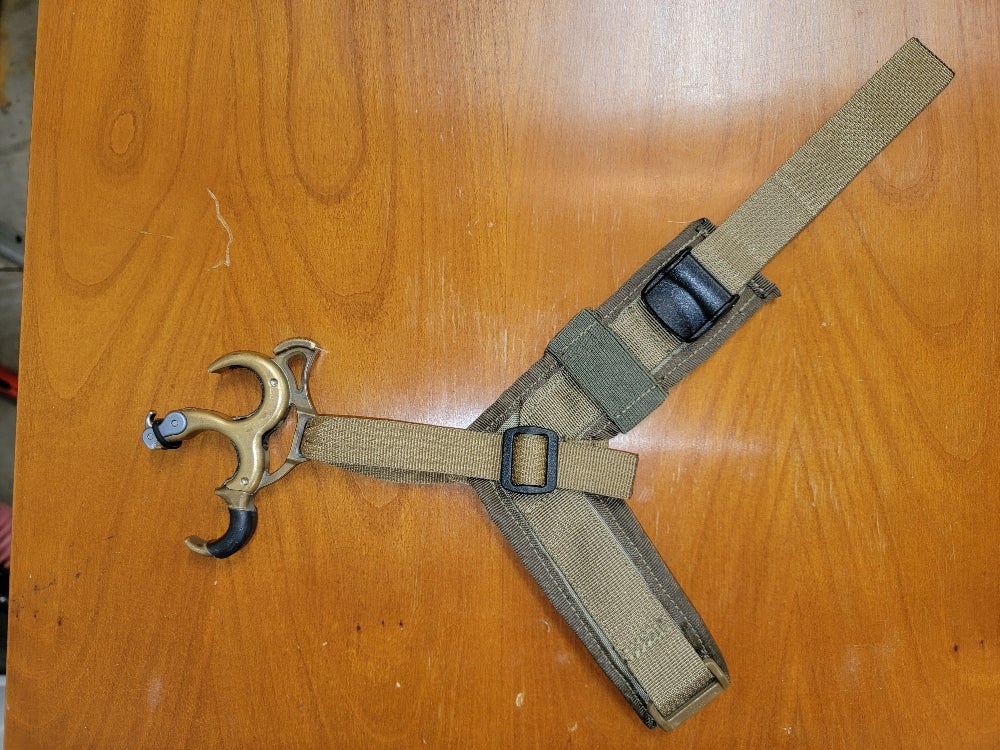 Ultraview Hinge hunting bracket wrist strap DIY | Archery Talk Forum