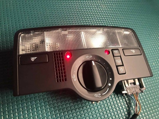 W8 black sunroof switch console | VW Vortex - Volkswagen Forum