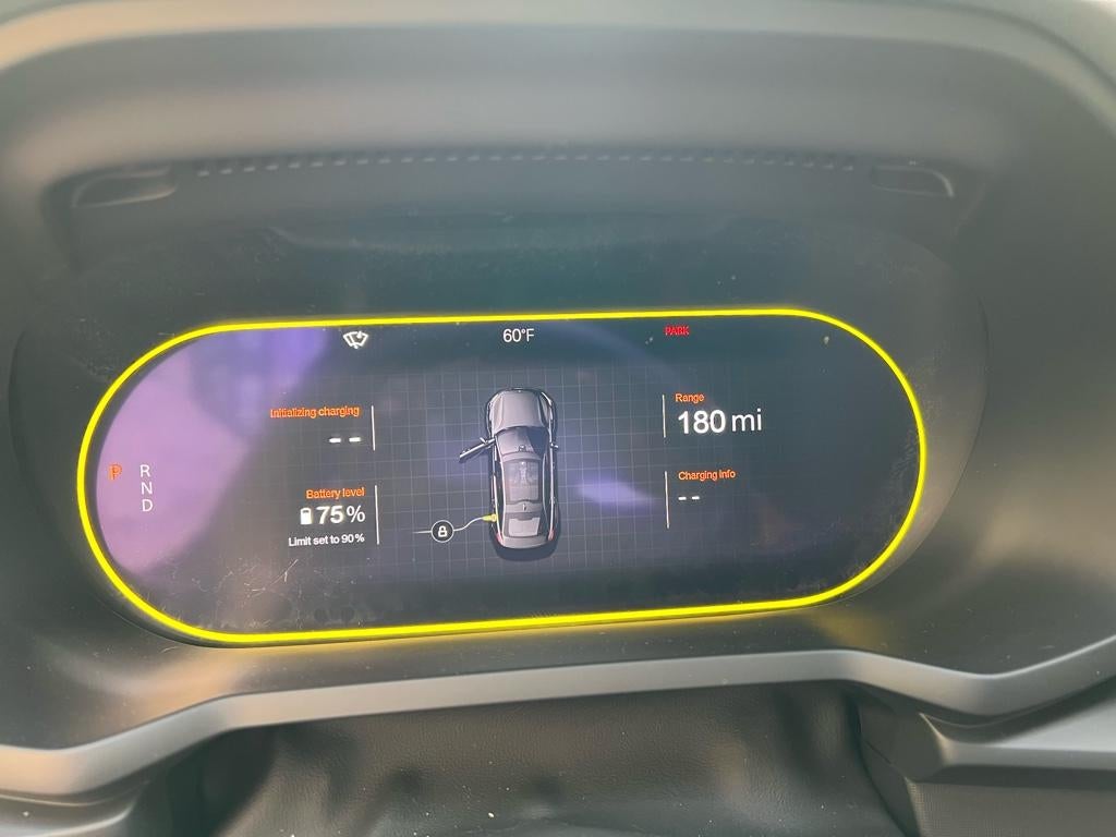 Red light on charging cable | Polestar Forum